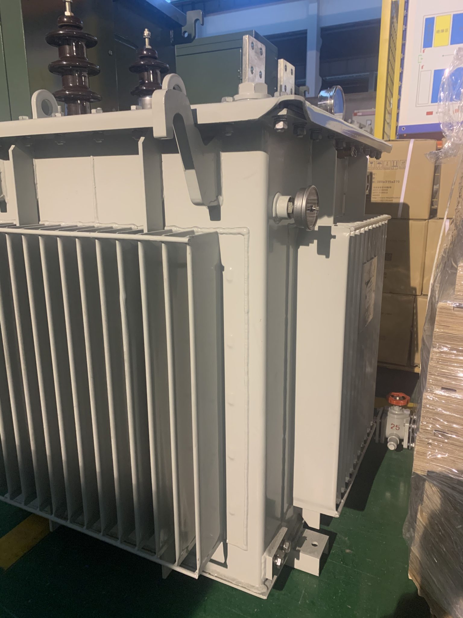 Helpful Guide to 200 kVa Transformers